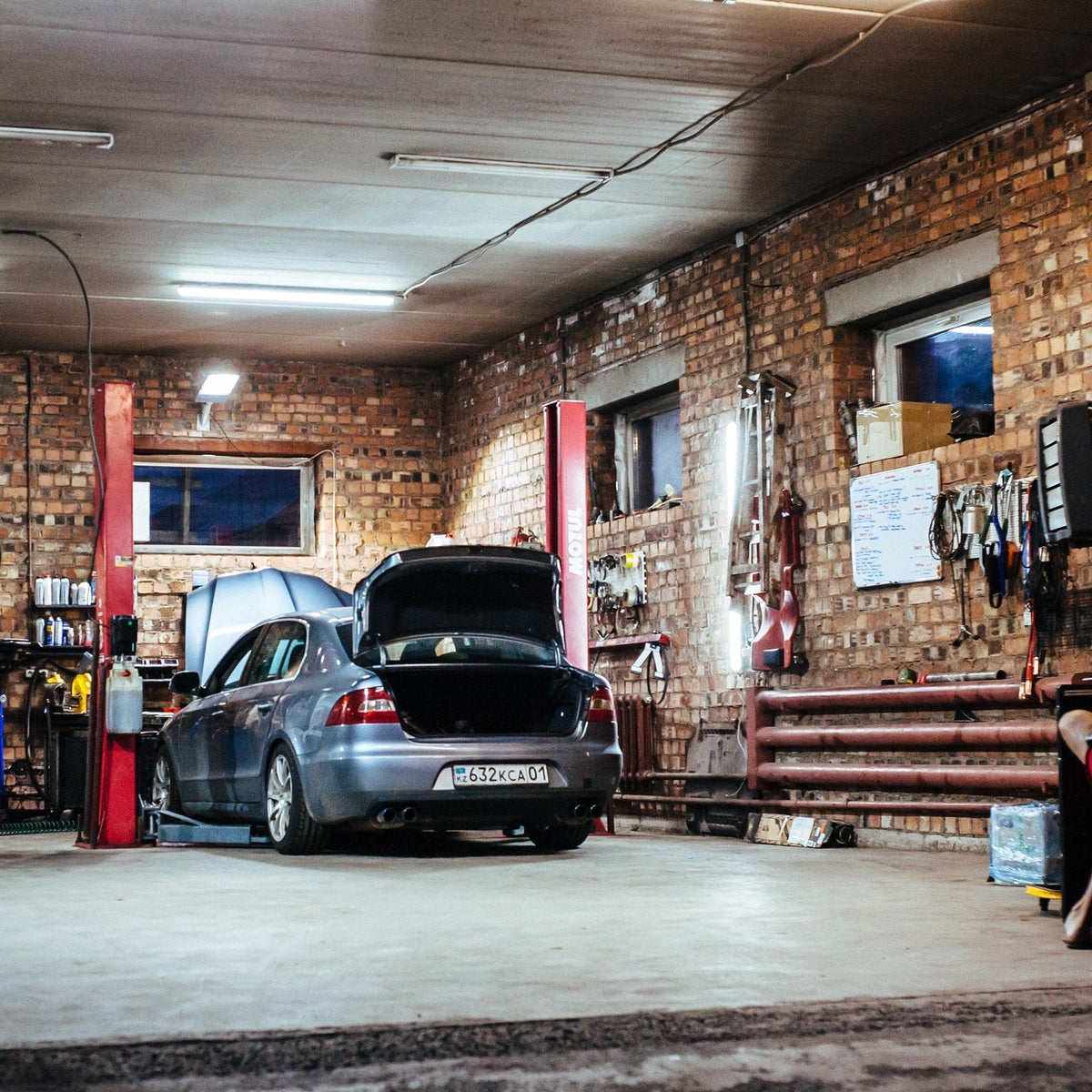 How to Improve Garage Lighting | LiquidLEDs®
